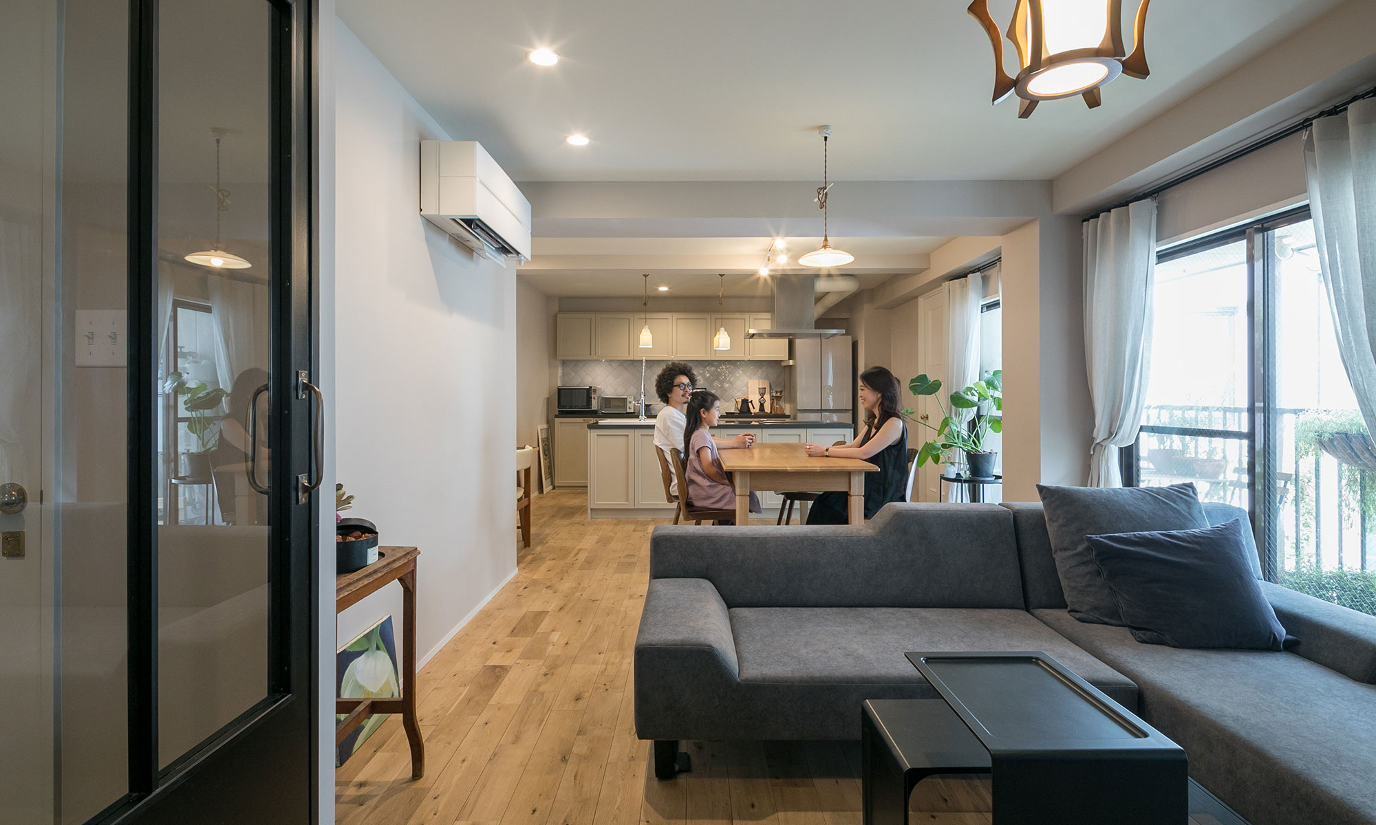 5年越しのプランを実行2戸をひとつに繋げた大胆リノベーション | ToKoSie ー トコシエ