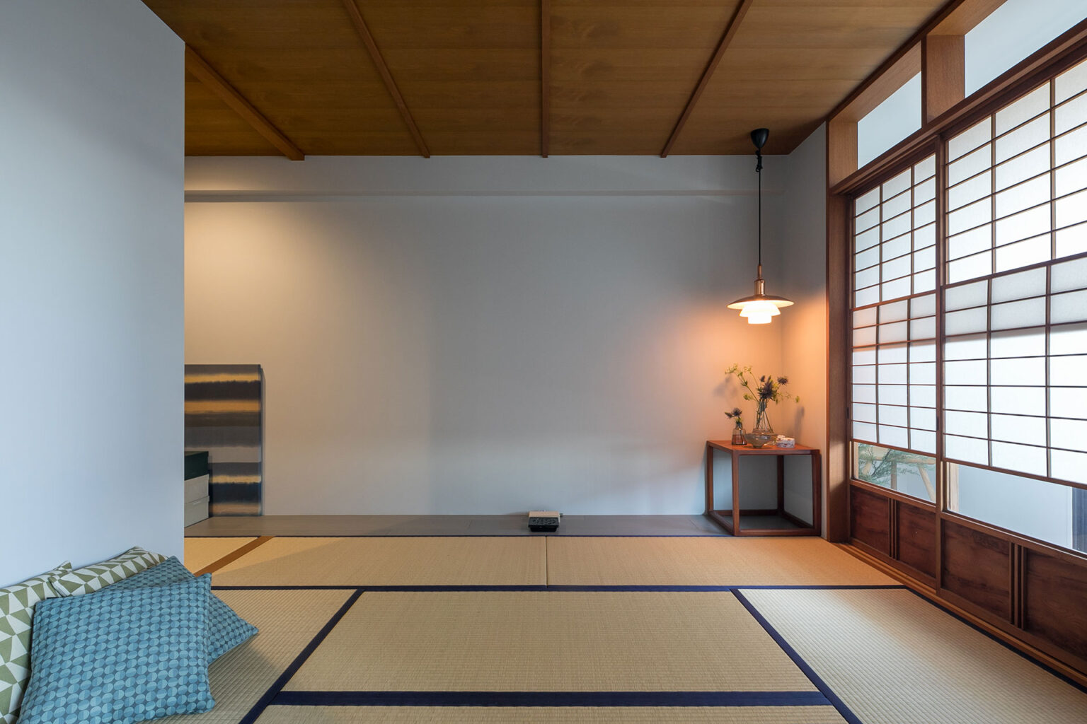 陰影が美しい住まい和と北欧、異なる2つのテイストをセンスよくMIX | ToKoSie ー トコシエ