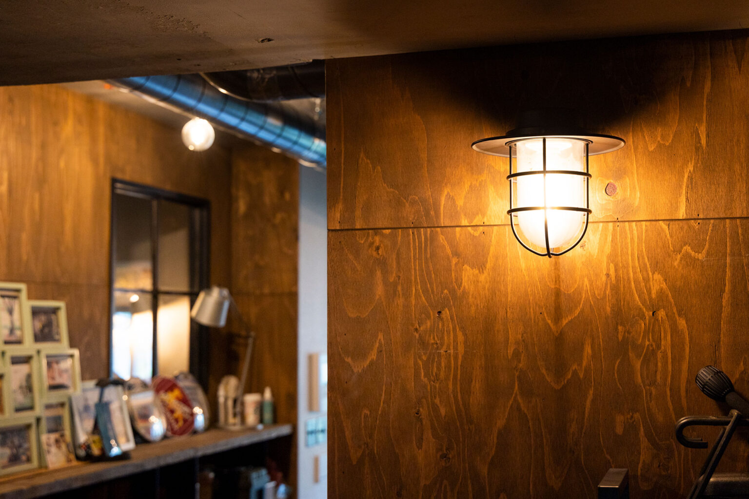 5人家族で暮らす2LDKシームレスな空間に居場所を自由に確保する | ToKoSie ー トコシエ