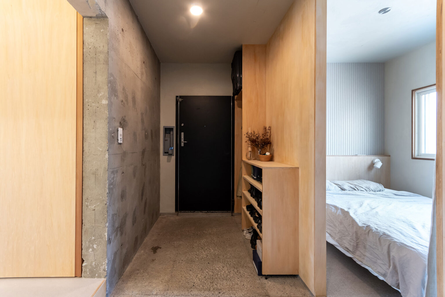 家族4人の60㎡リノベーションどの部屋からも公園の緑を感じられる 建築家の住まい | ToKoSie ー トコシエ