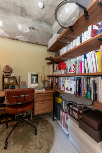 44㎡の女性ひとり暮らしリノベ斜め45度で大胆に仕切った ワンルーム・リノベーション | ToKoSie ー トコシエ