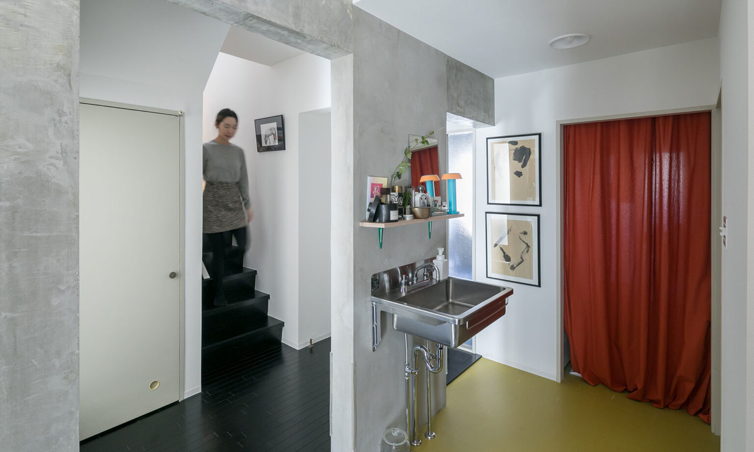 タウンハウスのリノベ海外生活の経験を活かし、楽しみながら家を造る | ToKoSie ー トコシエ